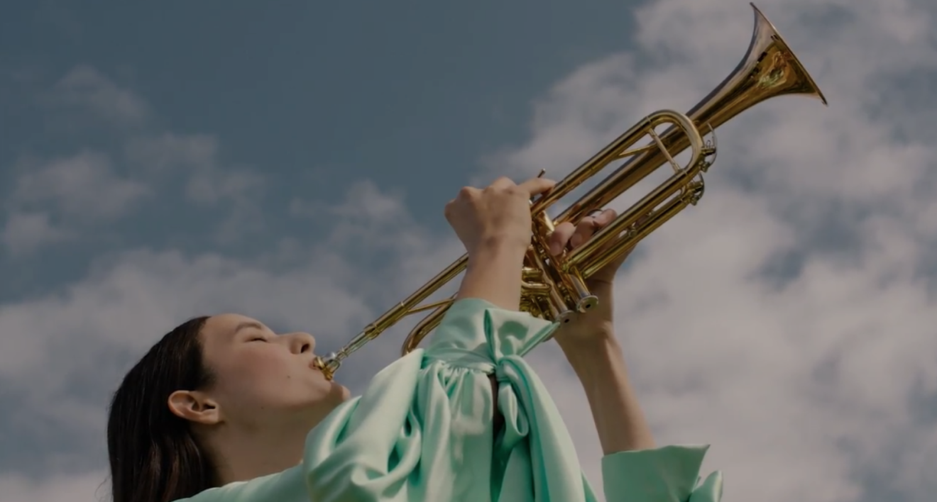 Fashion photographer : Viviane Sassen | Perrier-Jouët Worldwide